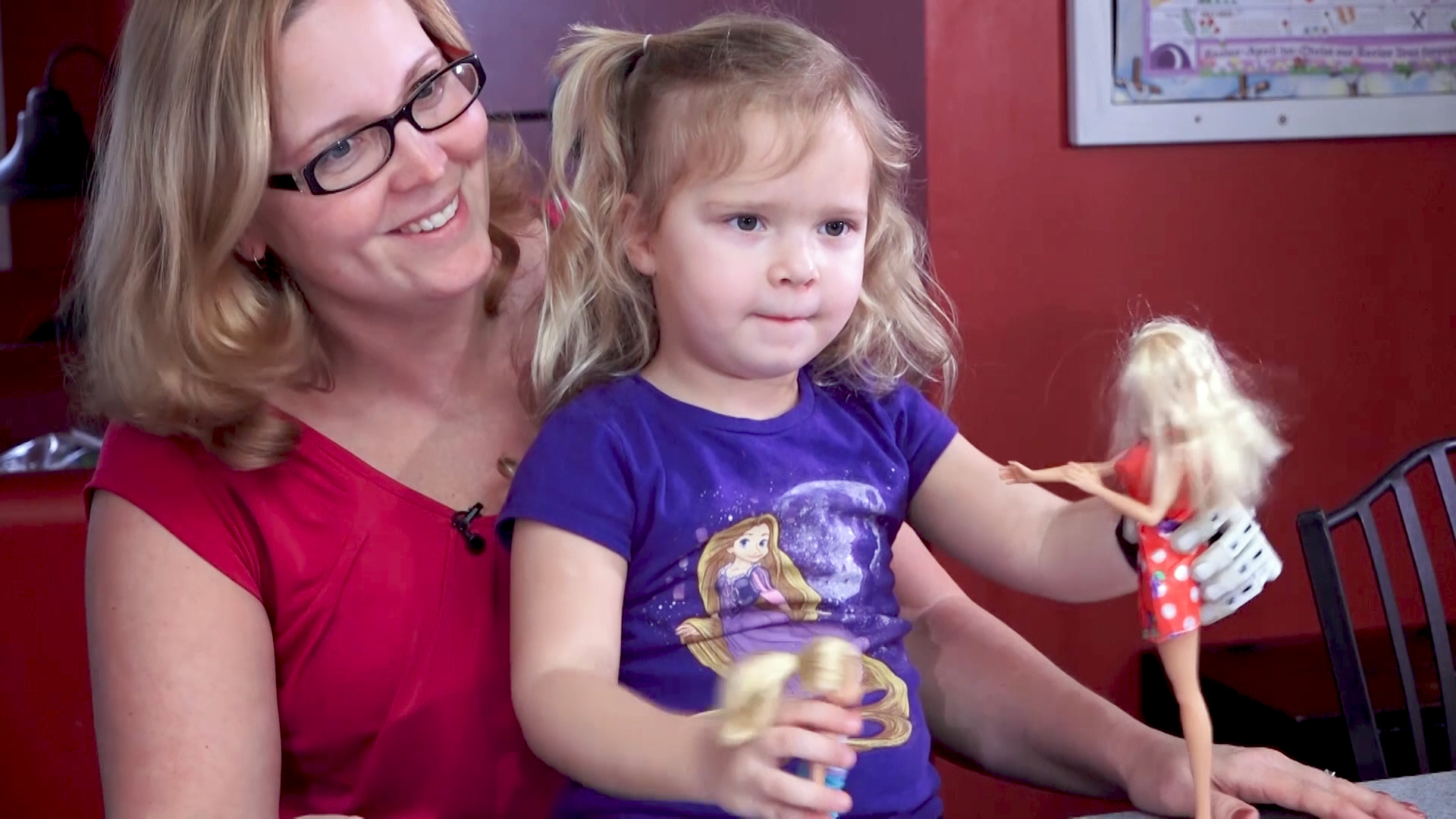 How a 3-D printed hand gave this girl the gift of play - PBS News ...