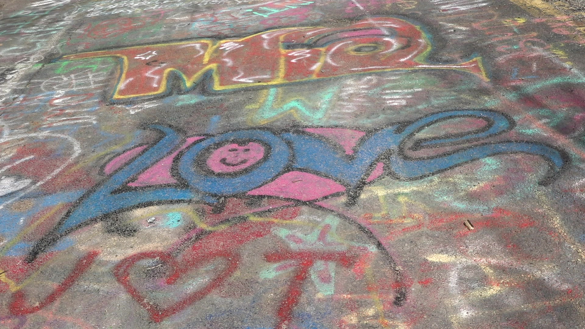 From ghost town to haven for graffiti artists - PBS News Student ...