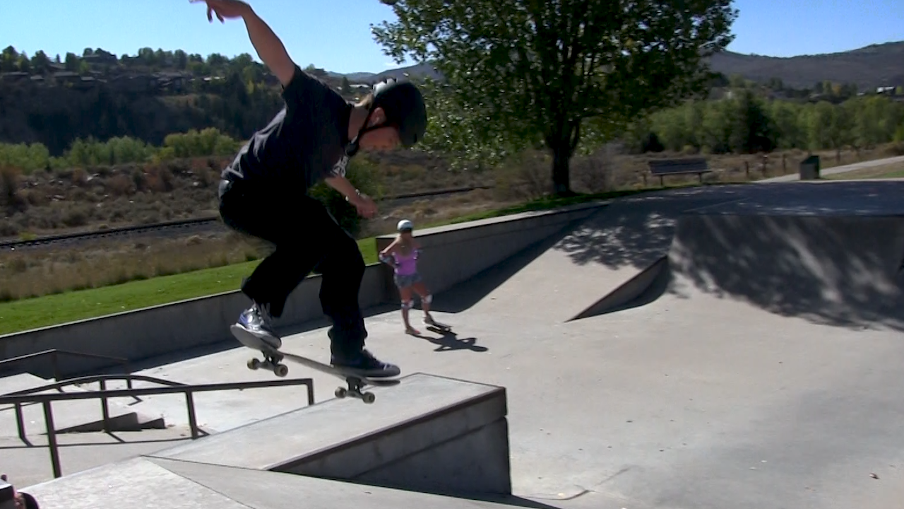 How a skateboarding class teaches community - PBS News Student ...
