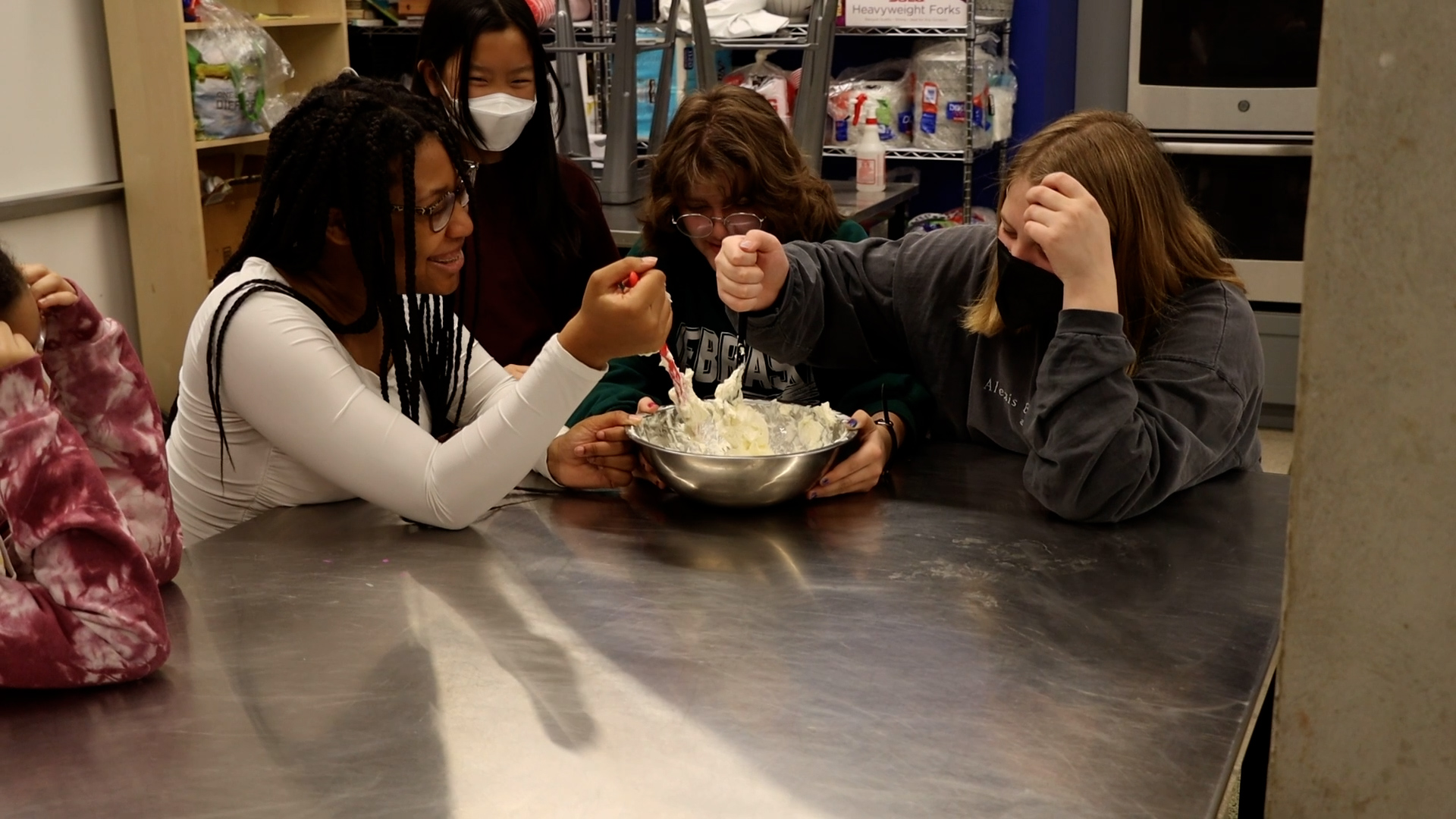 These students are learning to cook global cuisine - PBS News Student ...