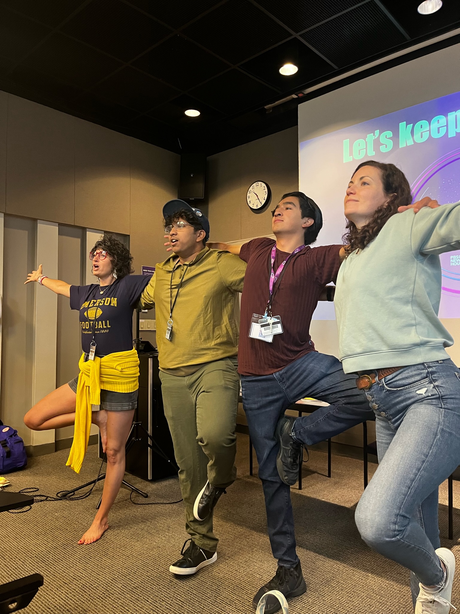 5 WAYS TO BUILD COMMUNITY IN YOUR CLASSROOM - PBS News Student ...