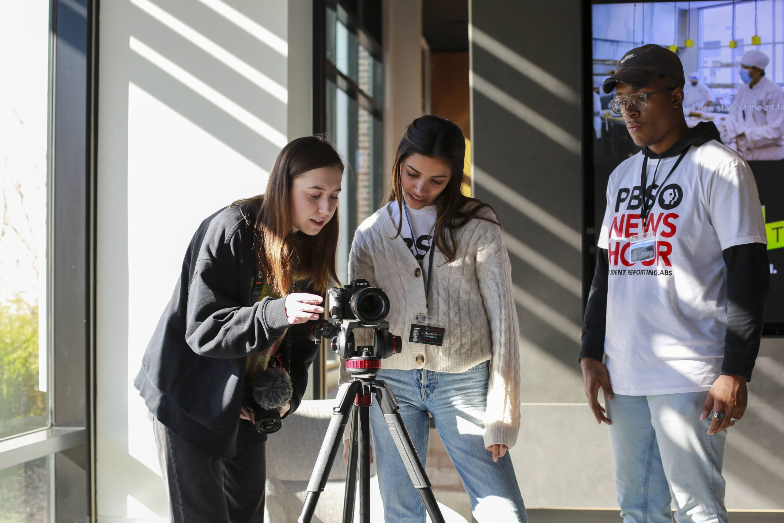 From mariachi music to cabaret theater, student reporters produce ...
